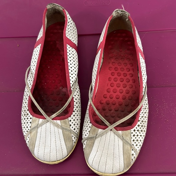 Privo | Shoes | Womens Clark Privo Comfort Cushioned Slip On White And ...